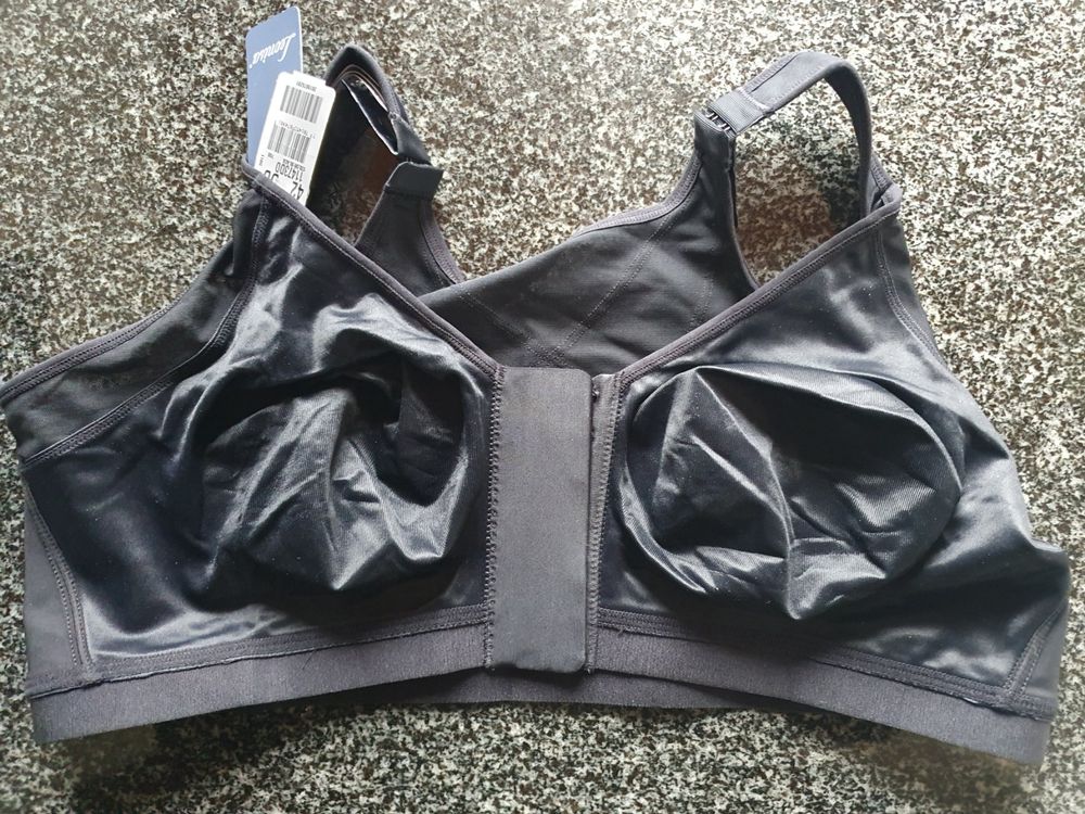 Leonisa Sport BH 95D (Neu und originalverpackt) in Grandval für CHF 5. ...