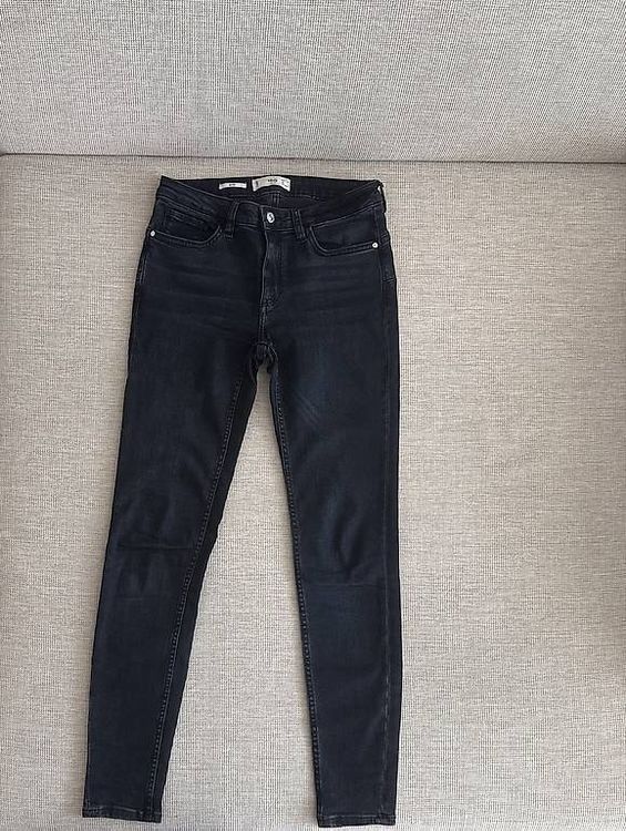 MANGO dark blue skinny jeans (Gebraucht) in Zürich für CHF 38 – nur ...