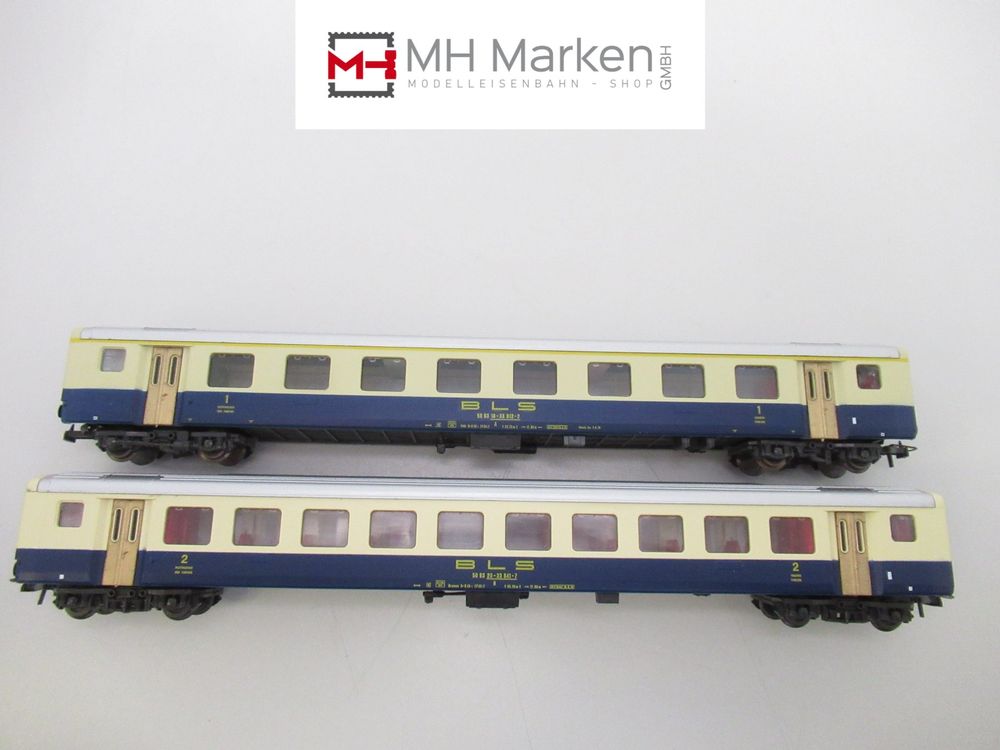 Roco 44321 & 44326 Personenwagen der BLS HO / DC (Gebraucht) in Basel ...