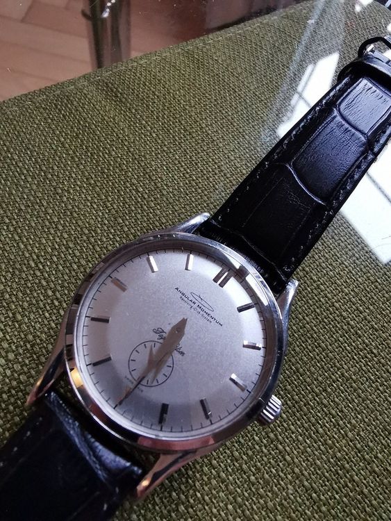 Angular Momentum Tage Olsen Uhr | Kaufen auf Ricardo