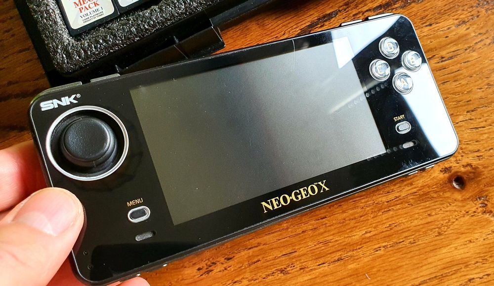 NEO GEO X - Handheld - MP1 - SNK | Kaufen auf Ricardo