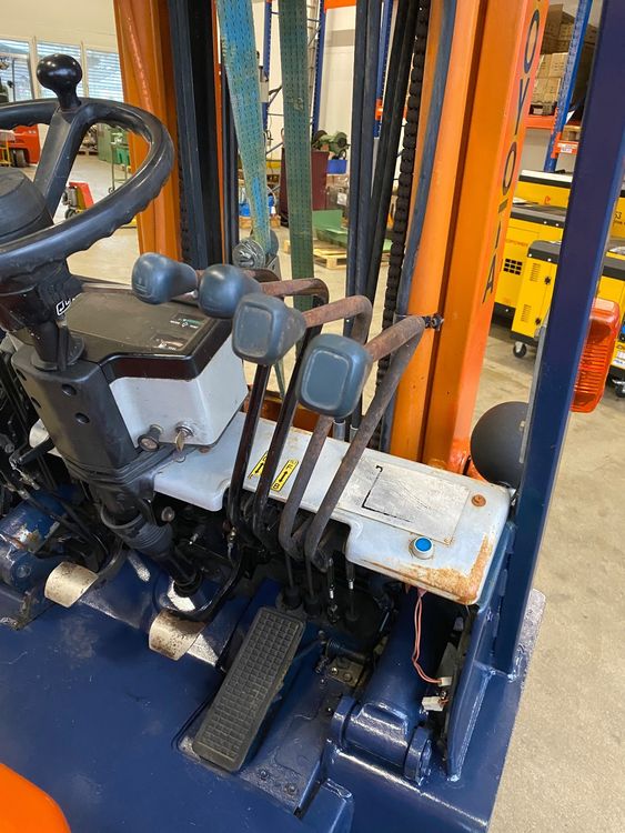 Stapler Toyota Benzin (Defekt) in Aarwangen für CHF 2240 – nur Abholung auf Ricardo kaufen