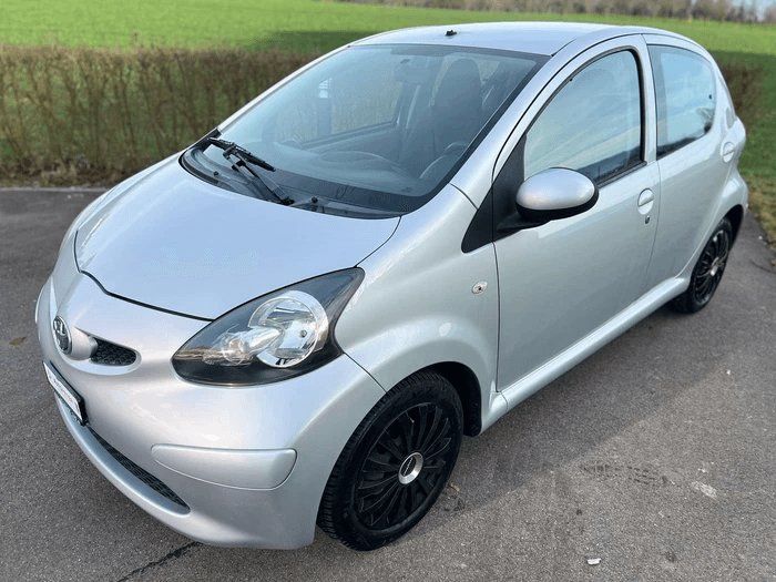 TOYOTA Aygo 1.0 blue | Kaufen auf Ricardo