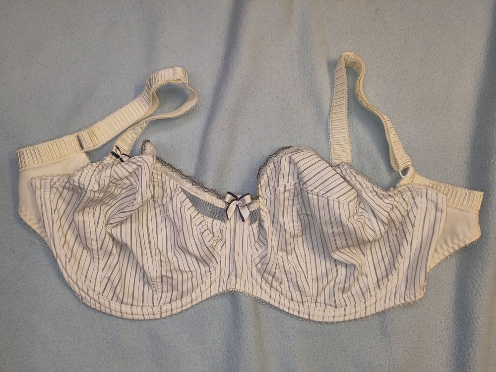 weisser mit schwarzen Nadelstreifen Bügel-BH 70F Fantasie (Gebraucht ...
