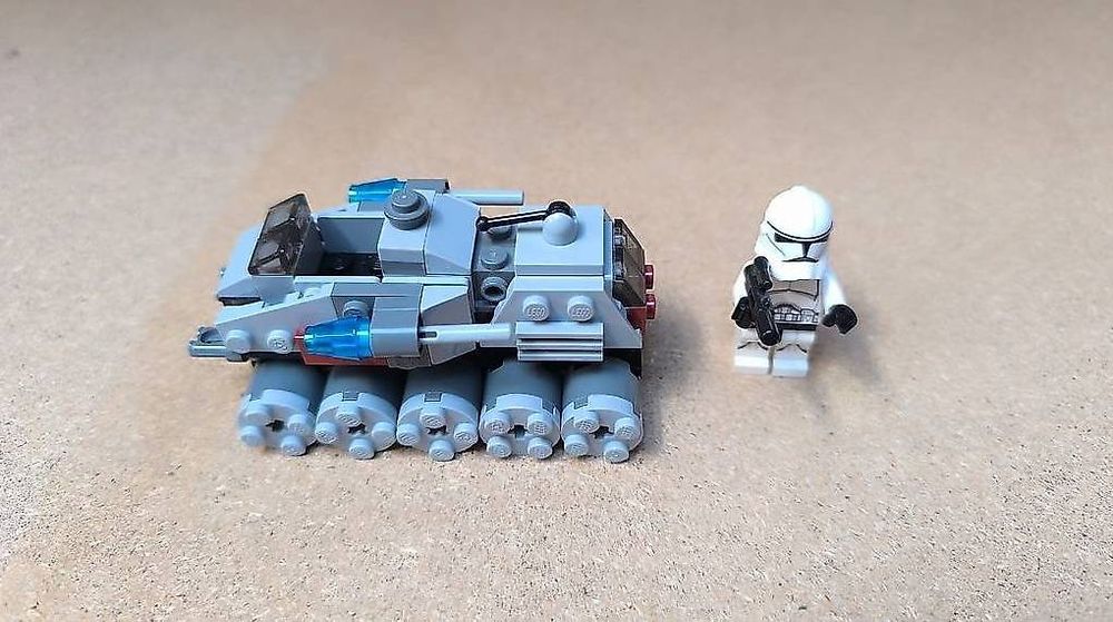 LEGO Star Wars Micro Fighters Clone Turbo Tank 75028 (Gebraucht) in ...