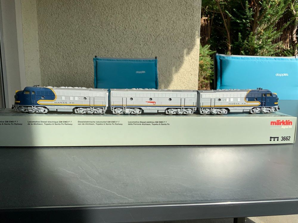 Märklin 3662 Dieselelektrische GM EMD F7 3-Teilig USA (Neu (gemäss ...