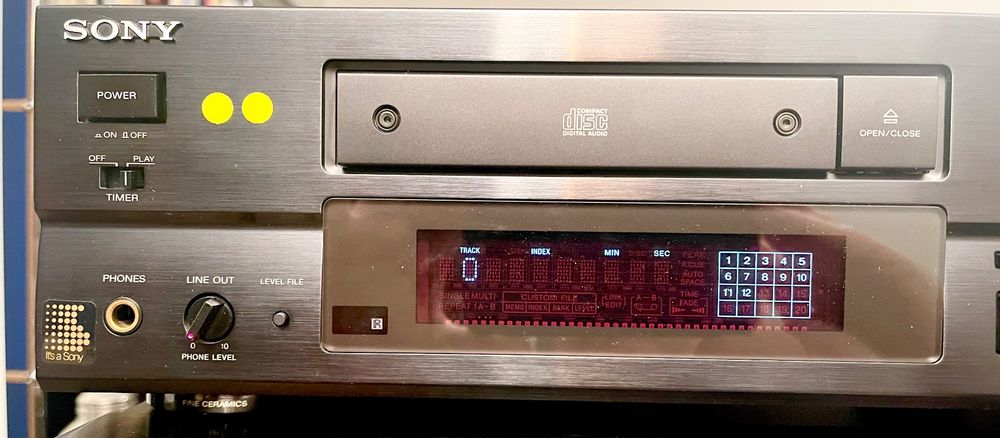 SONY X555ES CD-PLAYER - PERFEKT | Kaufen auf Ricardo