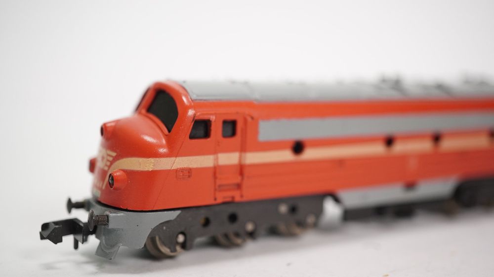 e37 Spur N VEB MAV Ungarn Nohab Diesel Orange | Bastelware (Defekt) in ...