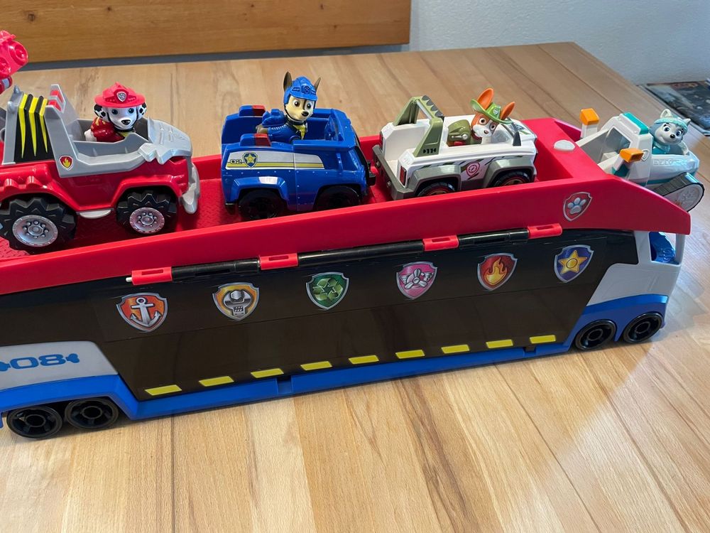 Paw Patrol Lastwagen mit 4 Fahrzeugen und 4 Figuu | Kaufen auf Ricardo