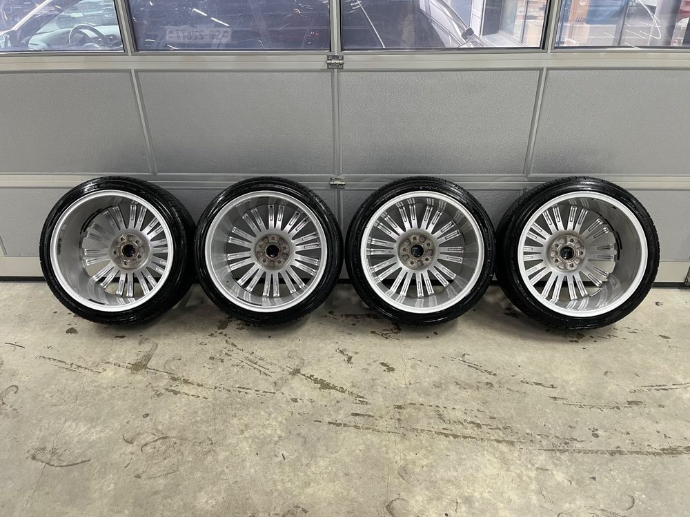 VW Golf R32 mk5/6 Original 18 Zoll Felgen mit Pneu | Kaufen auf Ricardo