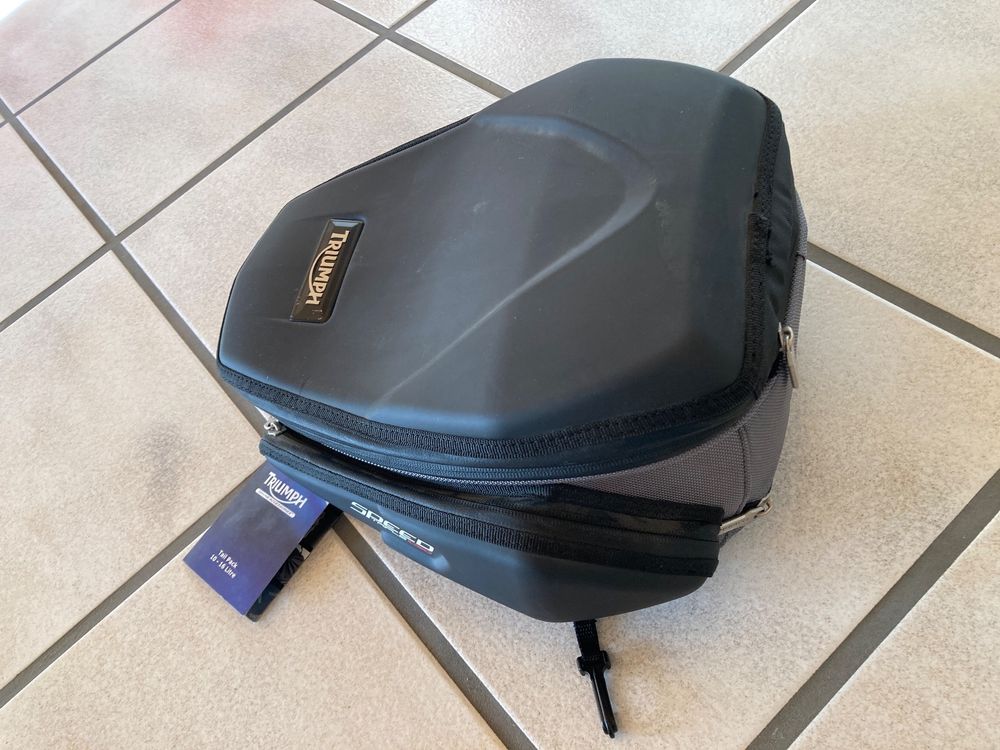 Triumph Tail Pack Kit NEU, Speed Triple (Heck-Koffer) (Neu und ...