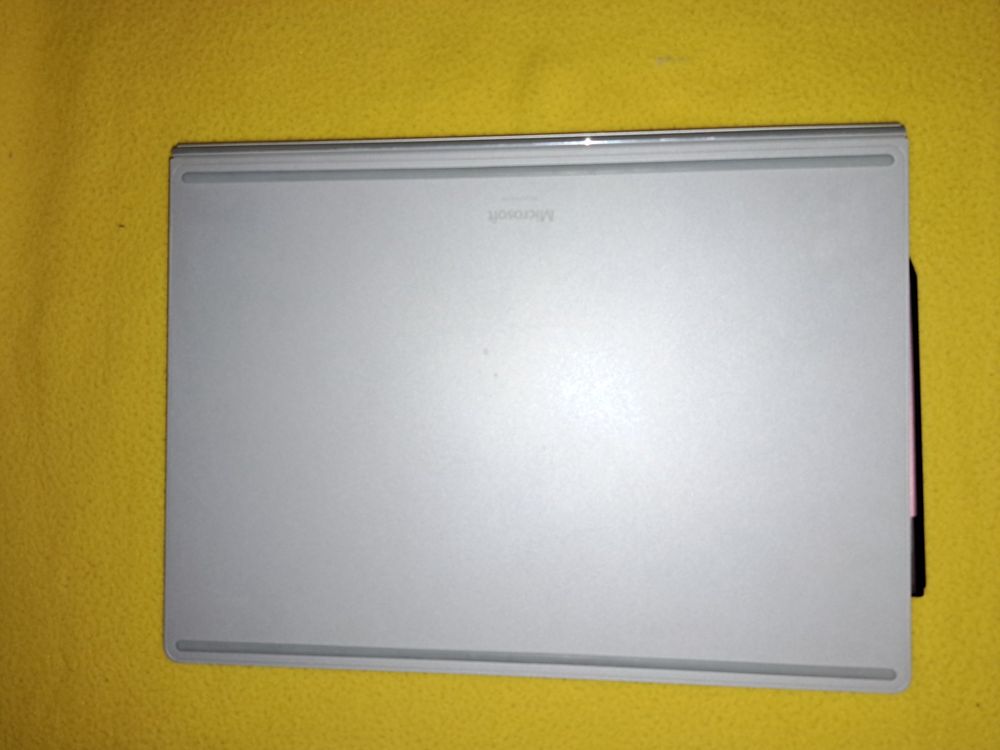 Microsoft Surface Book 2 – inkl. Surface Dock & Surface Pen (Gebraucht ...