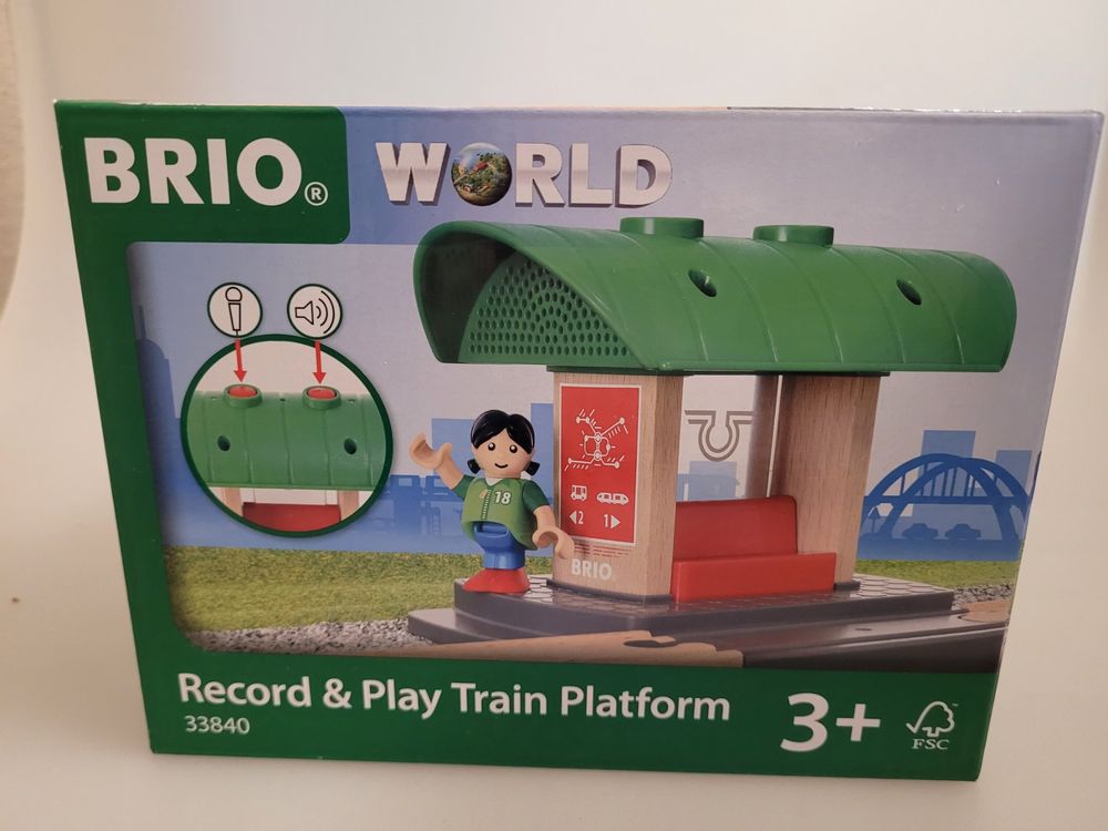 Brio World 33840 Bahnhof mit Aufnahmefunktion (Neu und originalverpackt ...