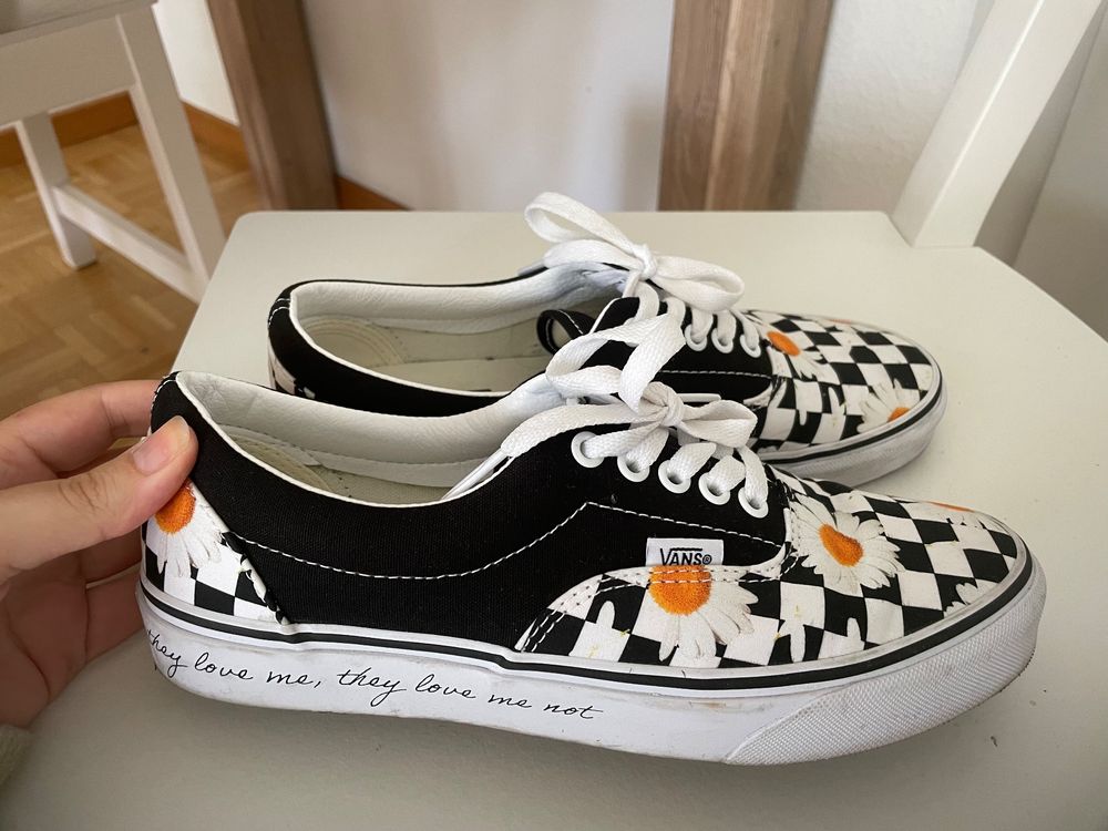 Old School Vans mit Blumendesign | Kaufen auf Ricardo