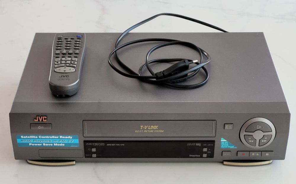 VHS-Videorekorder - JVC HR-J673EU | Kaufen auf Ricardo