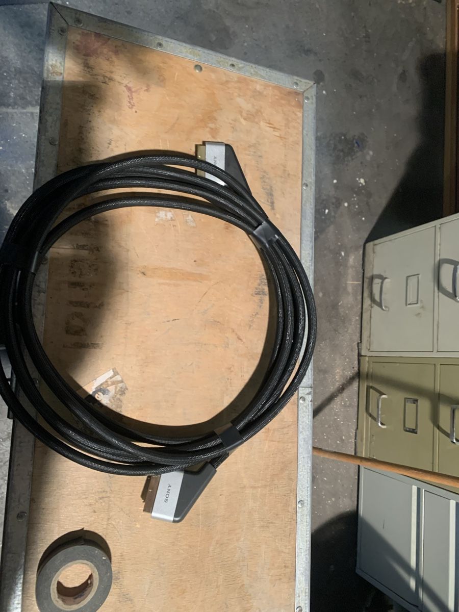 Sony Scart Kabel - Verbindungskabel für ältere Geräte (Gebraucht) in ...