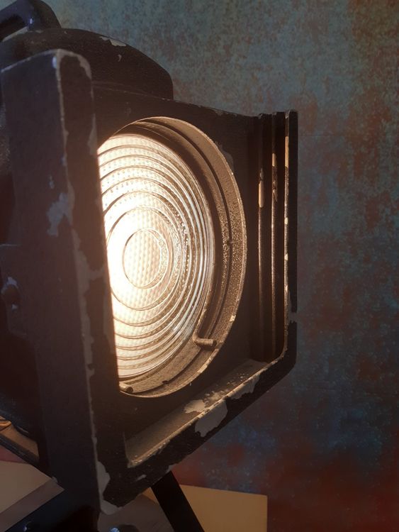 restaurierter Theater Scheinwerfer ARRI | Kaufen auf Ricardo
