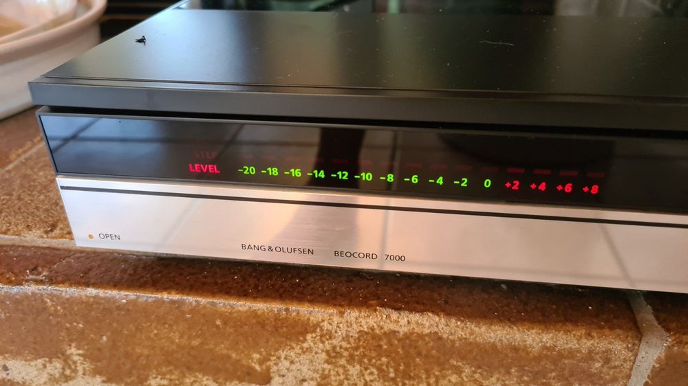 Bang & Olufsen BeoSystem 7000 - BeoGram, BeoCord, BeoGram CD (Gebraucht) in Moosseedorf für CHF ...