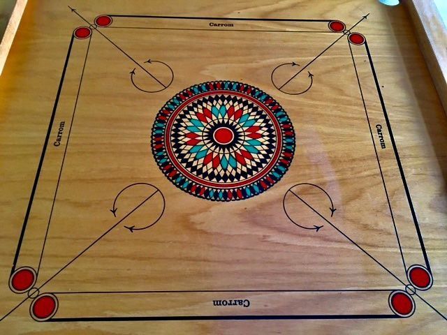 CARAMBOLE Brettspiel (Gebraucht) in Büren an der Aare für CHF 25 – nur ...