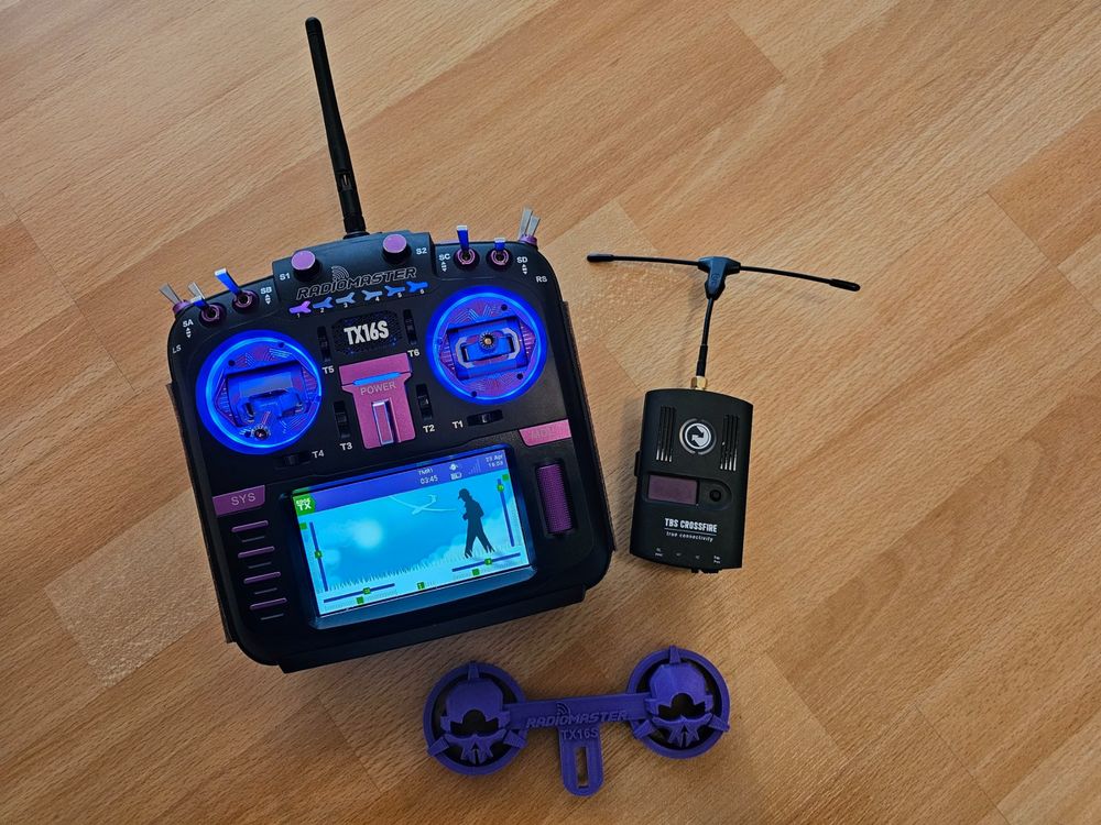 RadioMaster TX16S Mark II Max inkl. CNC Gimbals und LED (Gebraucht) in ...