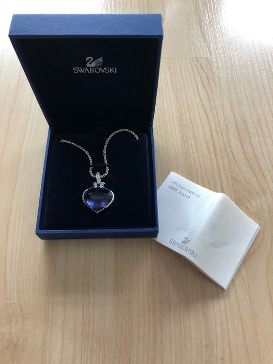 NEU Kette von Swarovski mit Titanic Herz (Neu und originalverpackt) in Ruggell für CHF 46 – mit ...