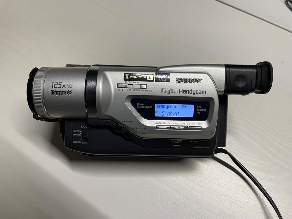 Sony Digital8 Video Camera DCR-TR8100E (Gebraucht) in Frauenfeld für ...