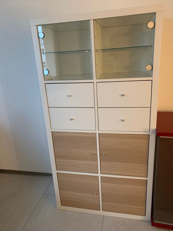 Regal Kallax von Ikea mit Glastüren | Kaufen auf Ricardo