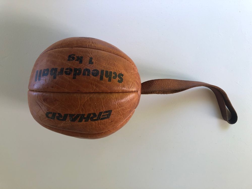 Vintage Lederball Schleuderball Retro Leder Ball (Gebraucht) in ...