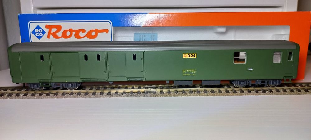 Roco 44438 SBB Bahnpostwagen PTT EW II Z 924 H0 1:87 DC (Neu und originalverpackt) in Olten für ...