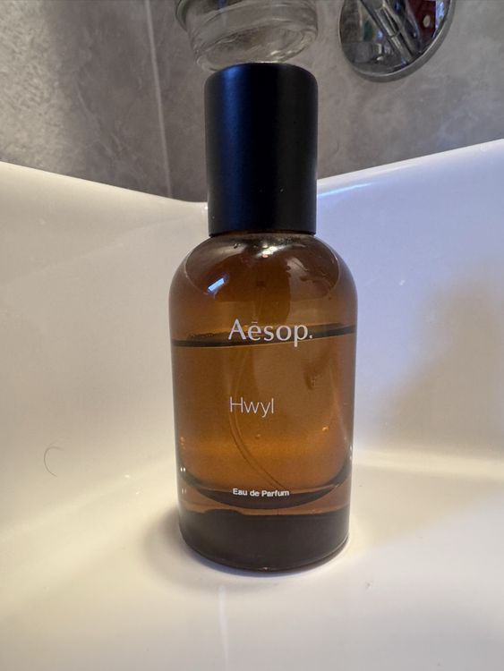 Aesop Hwyl Eau de Parfum, fast neuwertig (Gebraucht) in Rüfenach AG für ...