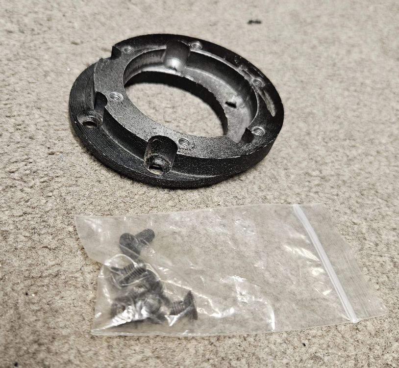 MOMO LENKRAD EXZENTERRING (Neu (gemäss Beschreibung)) in Dachsen für ...