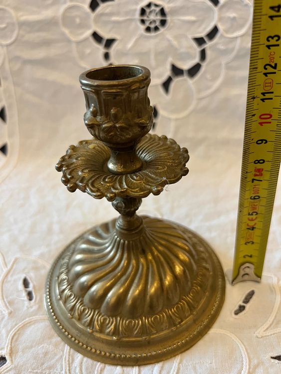Alter Kerzenhalter Kerzenständer Messing Massiv (Gebraucht) in Frenkendorf für CHF 25 – mit ...