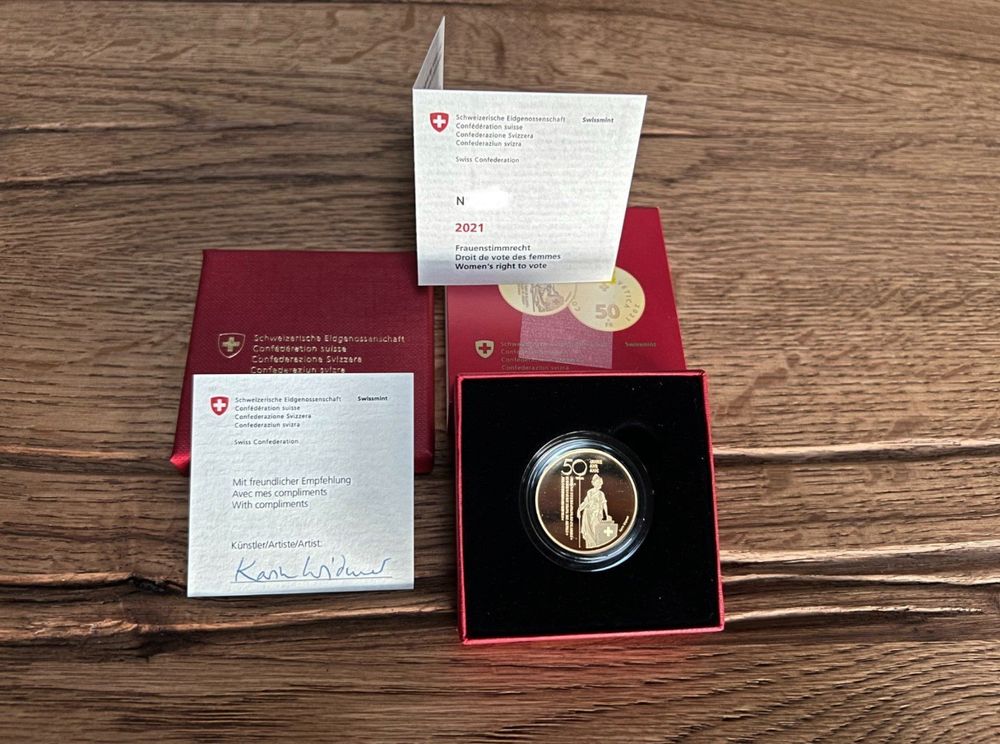 50 Franken Gold 2021 signiert. - 50 Jahre Frauenstimmrecht (Neu und originalverpackt) in ...