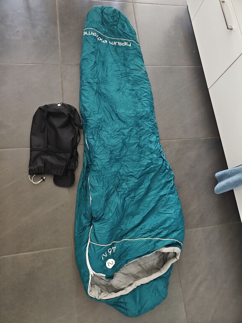 Schlafsack Helium extreme 46N top Zustand! (Gebraucht) in Reitnau für ...