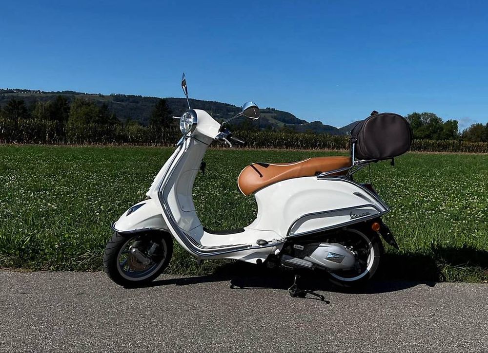 Vespa PRIMAVERA 125 ABS (Gebraucht) in Rubigen für CHF 4900 – nur Abholung auf Ricardo kaufen