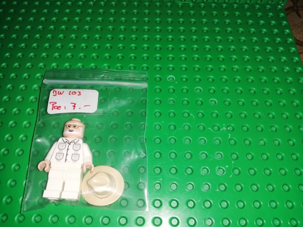 Mini figurine Lego ( John Hammond ) (Gebraucht) in La tour de treme für ...