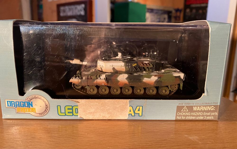 DRAGON 60133 Leopard 2A 4 Fertigmodell 1:72, OVP (Neu (gemäss ...