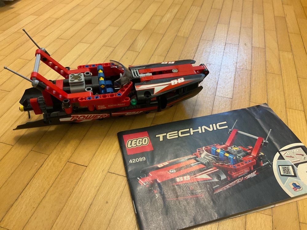 Lego Technic Rennboot 42089 (Gebraucht) in Wil SG für CHF 12 – mit ...