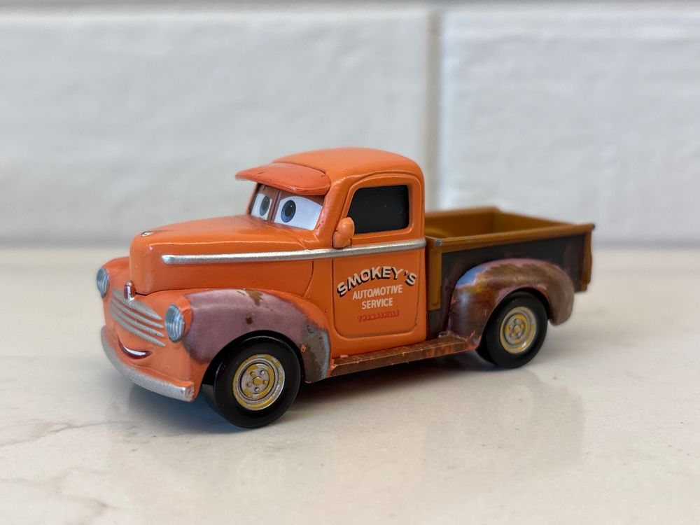 Voiture Disney Cars - Smokey - Collection Été! Superbe! (58) (D ...