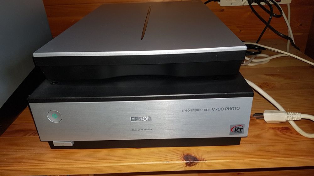 EPSON PERFECTION V700 PHOTO | Kaufen auf Ricardo