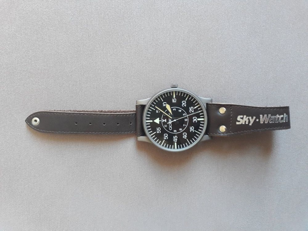 Gübelin Sky Watch Pilotenuhr Montre de pilote (Neu (gemäss Beschreibung)) in St-Aubin-Sauges für ...