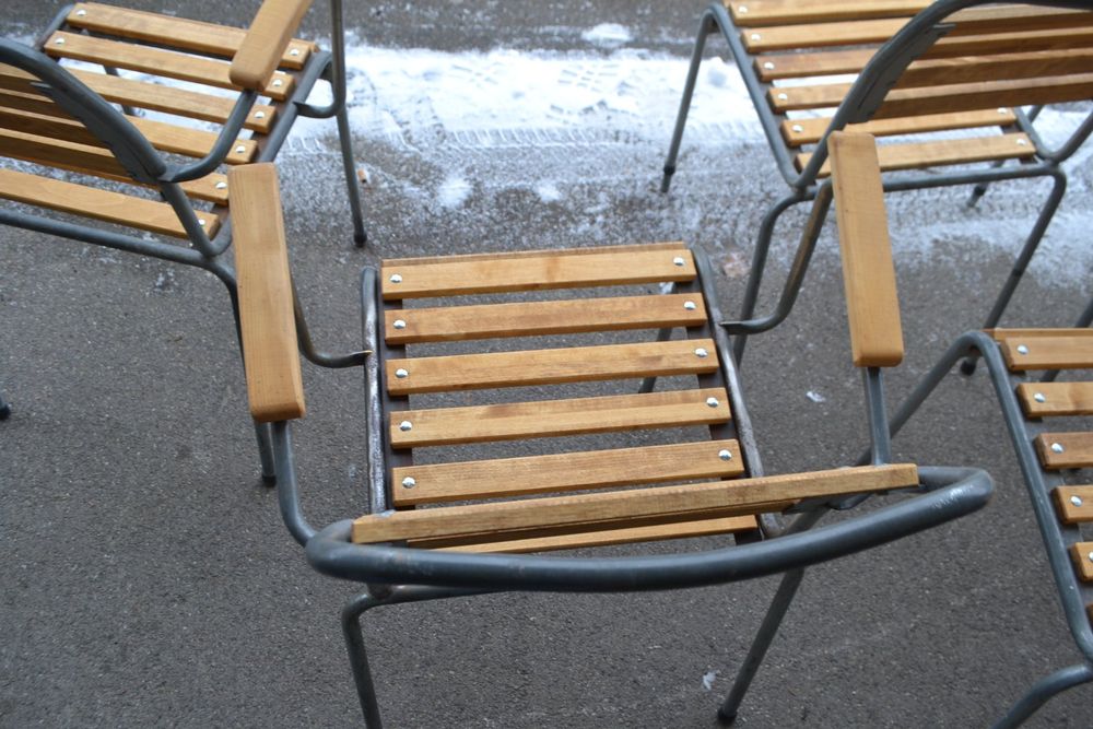 6 Gartenstühle 2mit lehnen und alle aufgefrischt (Gebraucht) in Wil SG ...