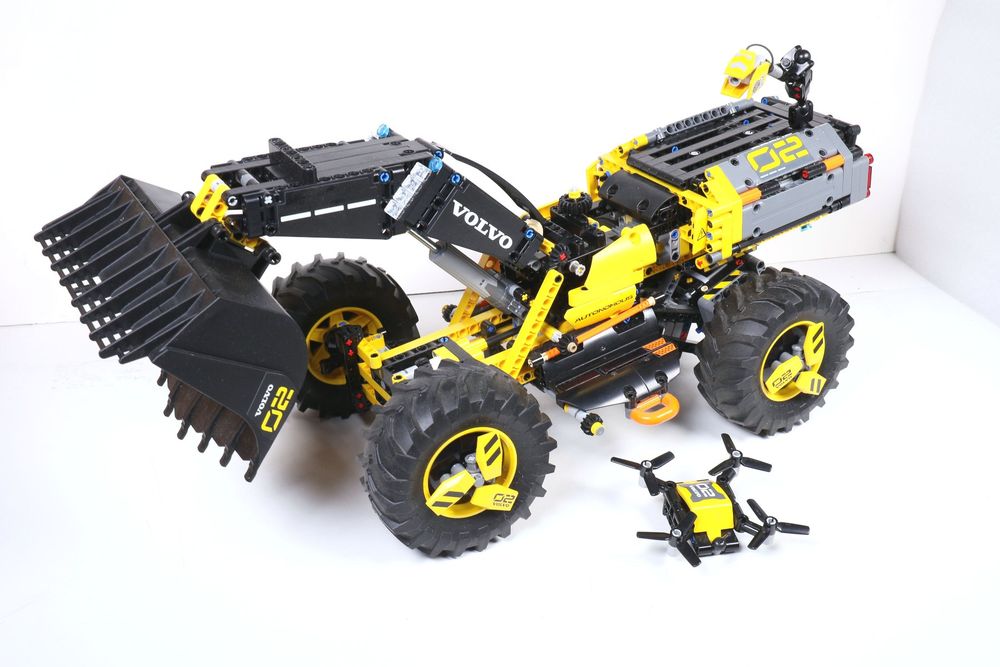 LEGO® Technic 42081, Volvo Concept Wheel Loader ZEUX (Gebraucht) in ...