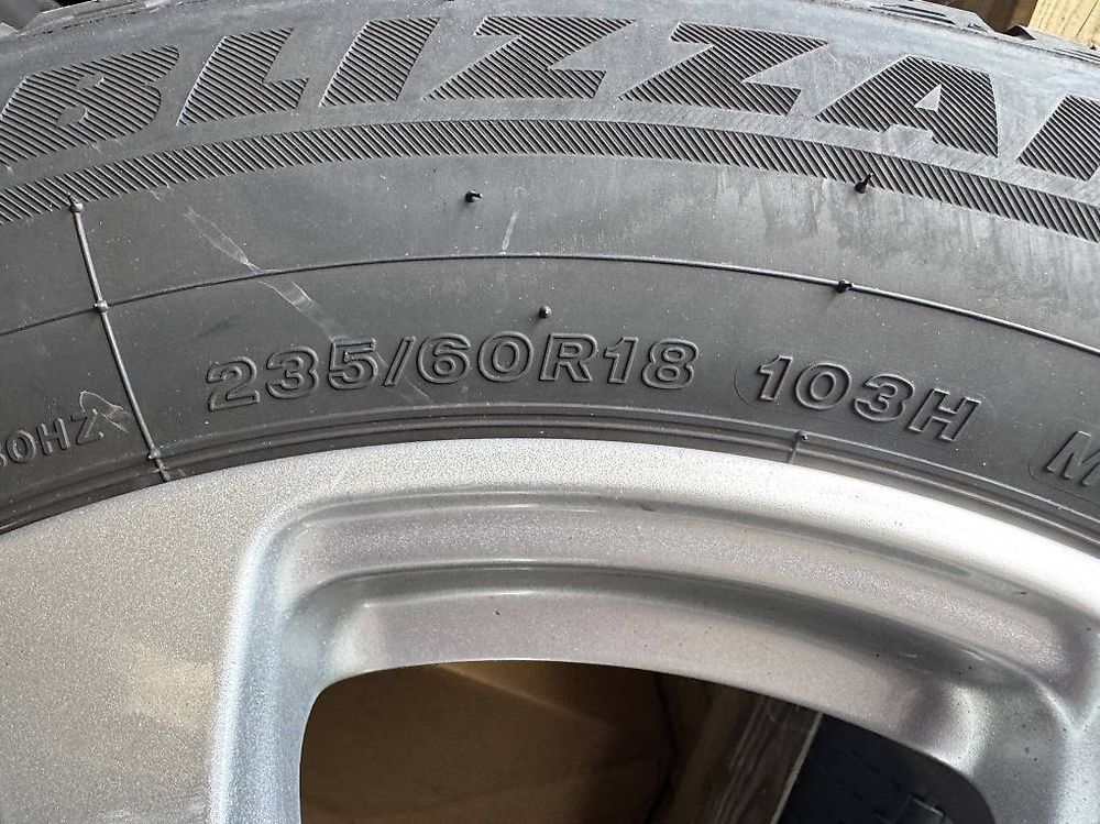 4 Pneu hiver avec jantes origine MERCEDES 235/60/R18 103H (Gebraucht ...