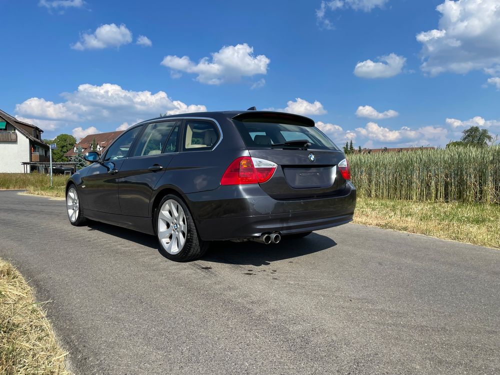 BMW E91 330i 3lt Touring Automat | Kaufen auf Ricardo