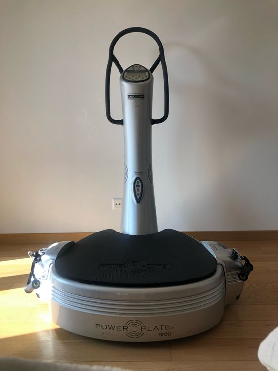 Power Plate Pro 6 con accessori | Kaufen auf Ricardo