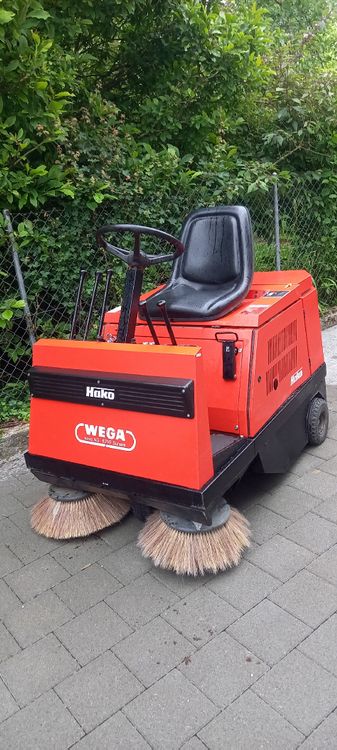Hako Kehrmaschine (Gebraucht) in Grenchen für CHF 1000 – nur Abholung ...