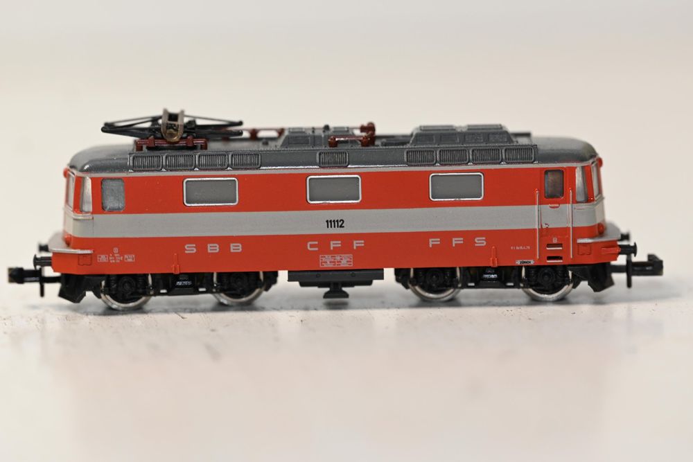 SBB Re4/4 Swiss Express LOK Minitrix Spur N mit OVP | Kaufen auf Ricardo