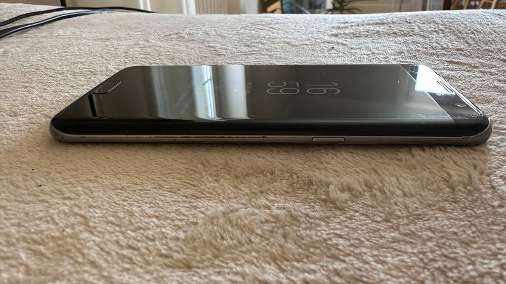 Samsung Galaxy S7 Edge (SM-G935F) 32GB + 64GB Speicherkarte (Gebraucht ...