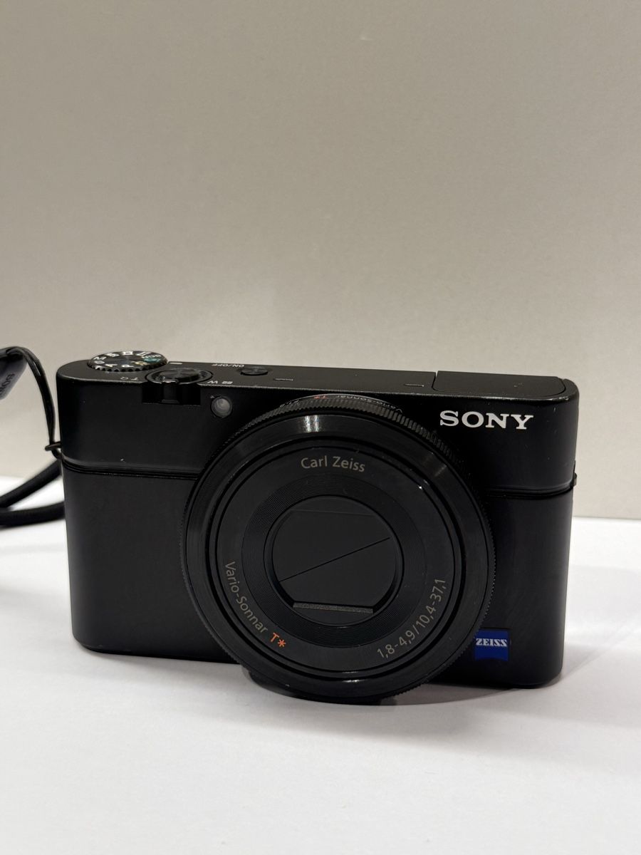 Sony Cyber-shot DSC-RX100 – mit Zubehör (Gebraucht) in Turgi für CHF 180 – mit Lieferung auf ...